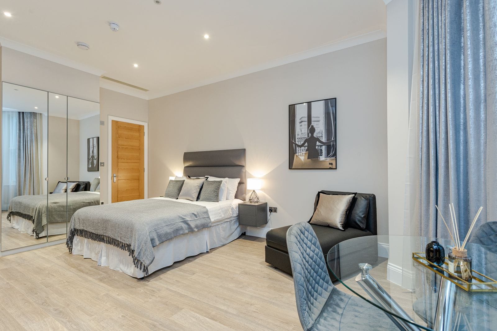 Chelsea - Cleveland Residences