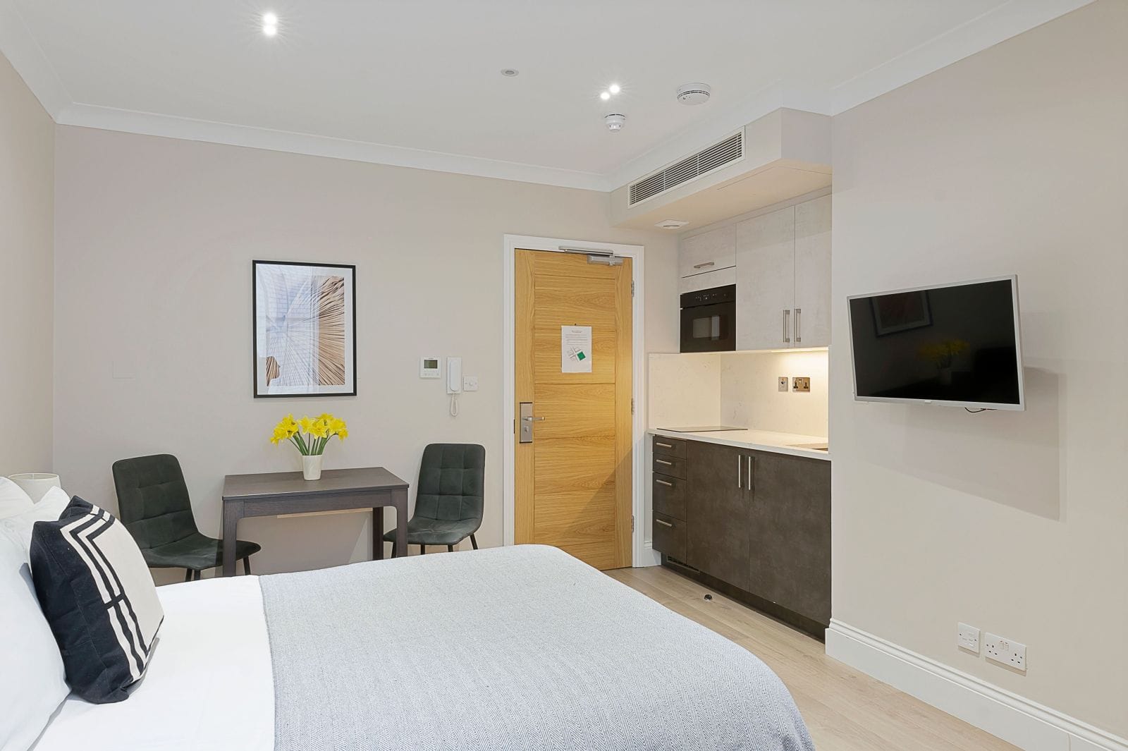 Kensington - Cleveland Residences